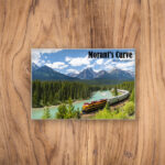 Morant's Curve in Banff: A Picturesque Pit Stop - Mountains and Treasures